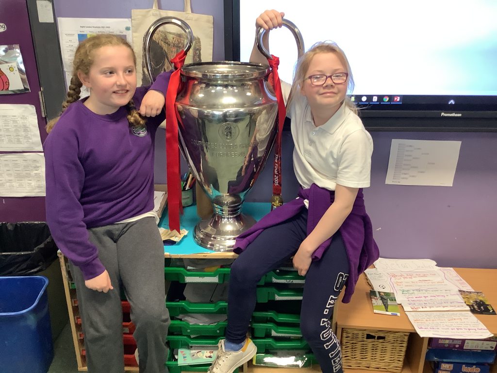 LOUGH VIEW INTEGRATED PRIMARY AND NURSERY SCHOOL – Peace Through Play