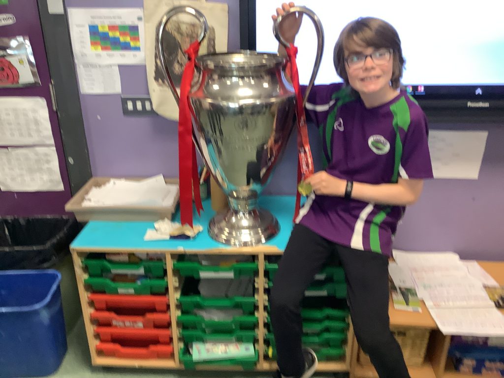 LOUGH VIEW INTEGRATED PRIMARY AND NURSERY SCHOOL – Peace Through Play